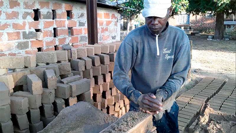 El ladrillero de Indaya